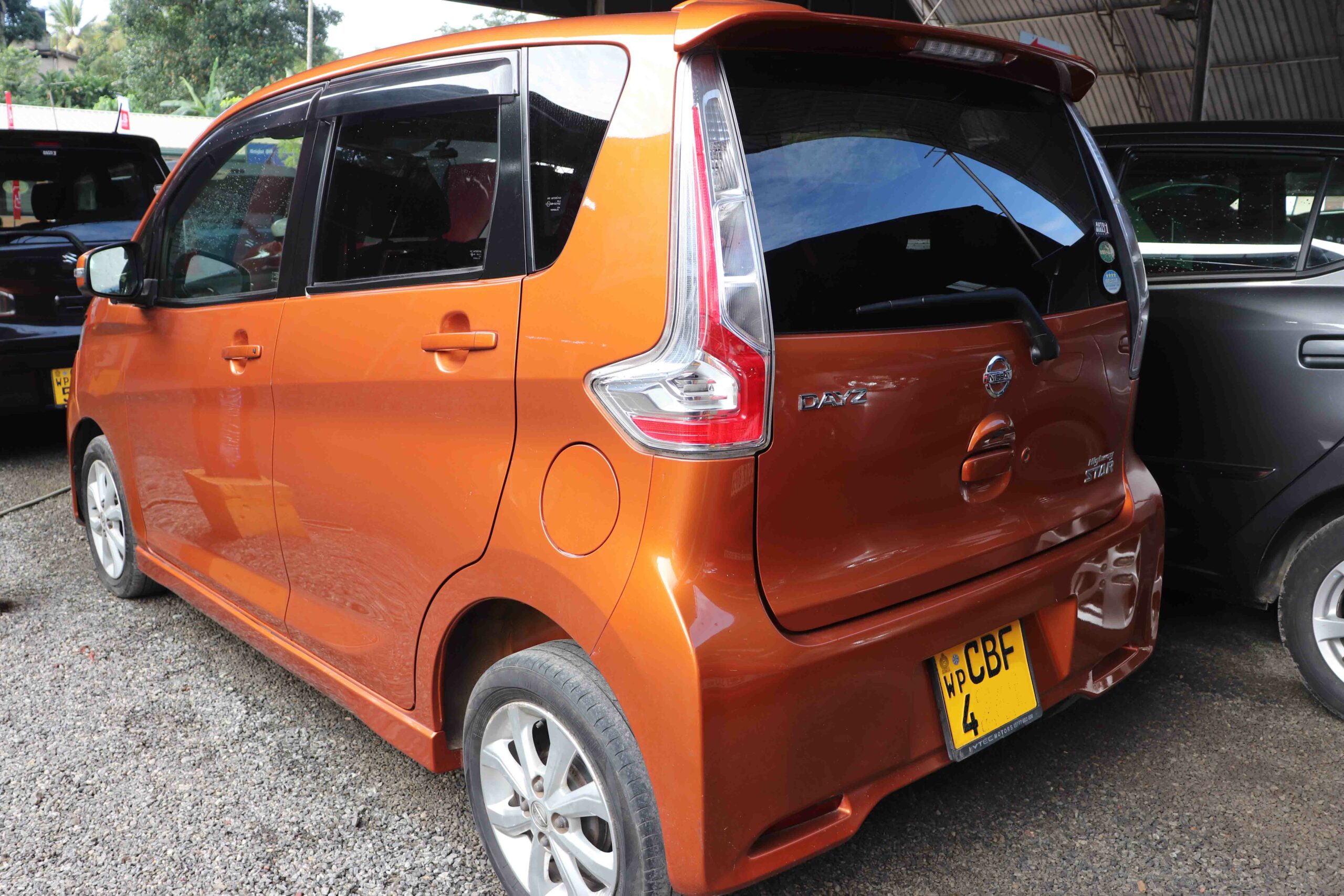 NISSAN DAYZ - Punchi Car Niwasa