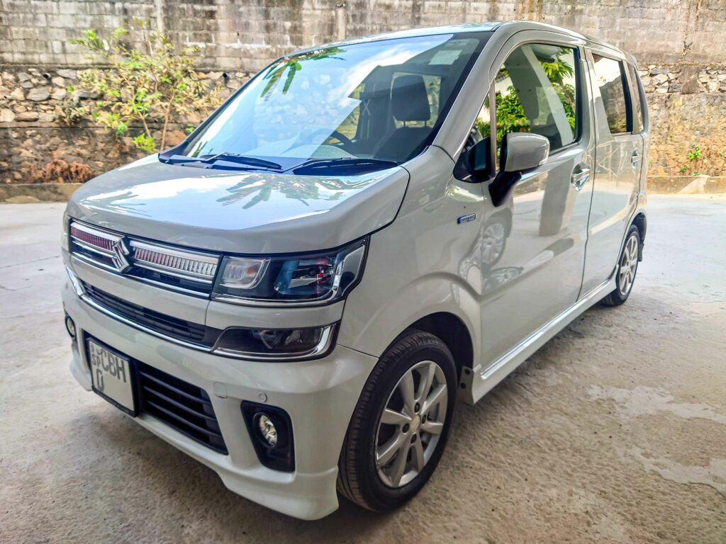 SUZUKI WAGON R FZ - Punchi Car Niwasa
